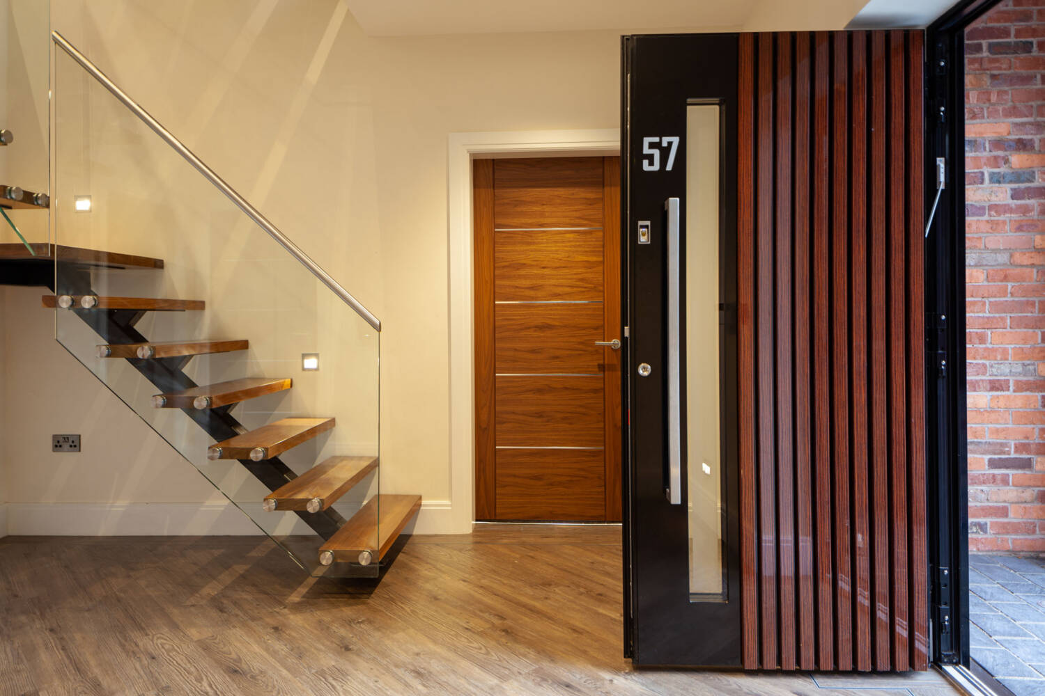 An Aluminium Door makes the perfect entrance | Spitfire Doors