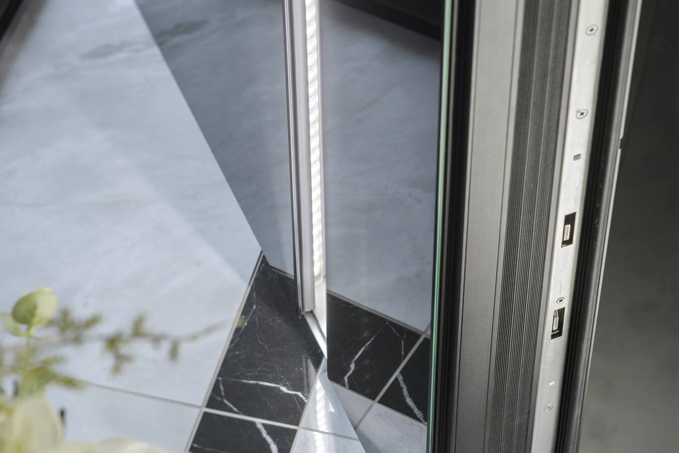 Aluminium Pivot Doors S-700 | Spitfire Front Doors UK