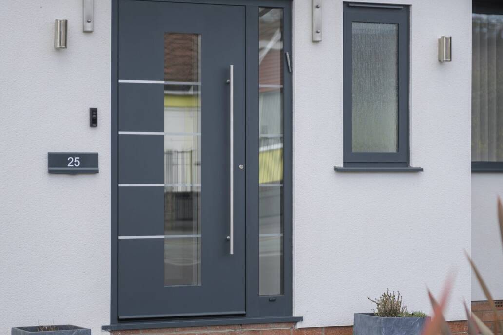 S-200 Aluminium Entrance Doors : Spitfire Doors UK